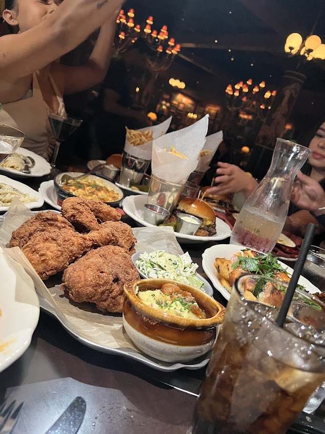 Explore Trivoli Tavern's Menu: Steaks, Oysters & Cocktails in Chicago